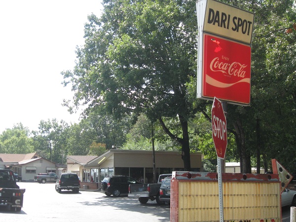 3 Lil’ Pigs Bar-B-Q and Dari Spot, Gainesville GA – Marie, Let's Eat!