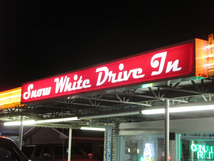 Snow White Drive-In, Lebanon TN – Marie, Let's Eat!